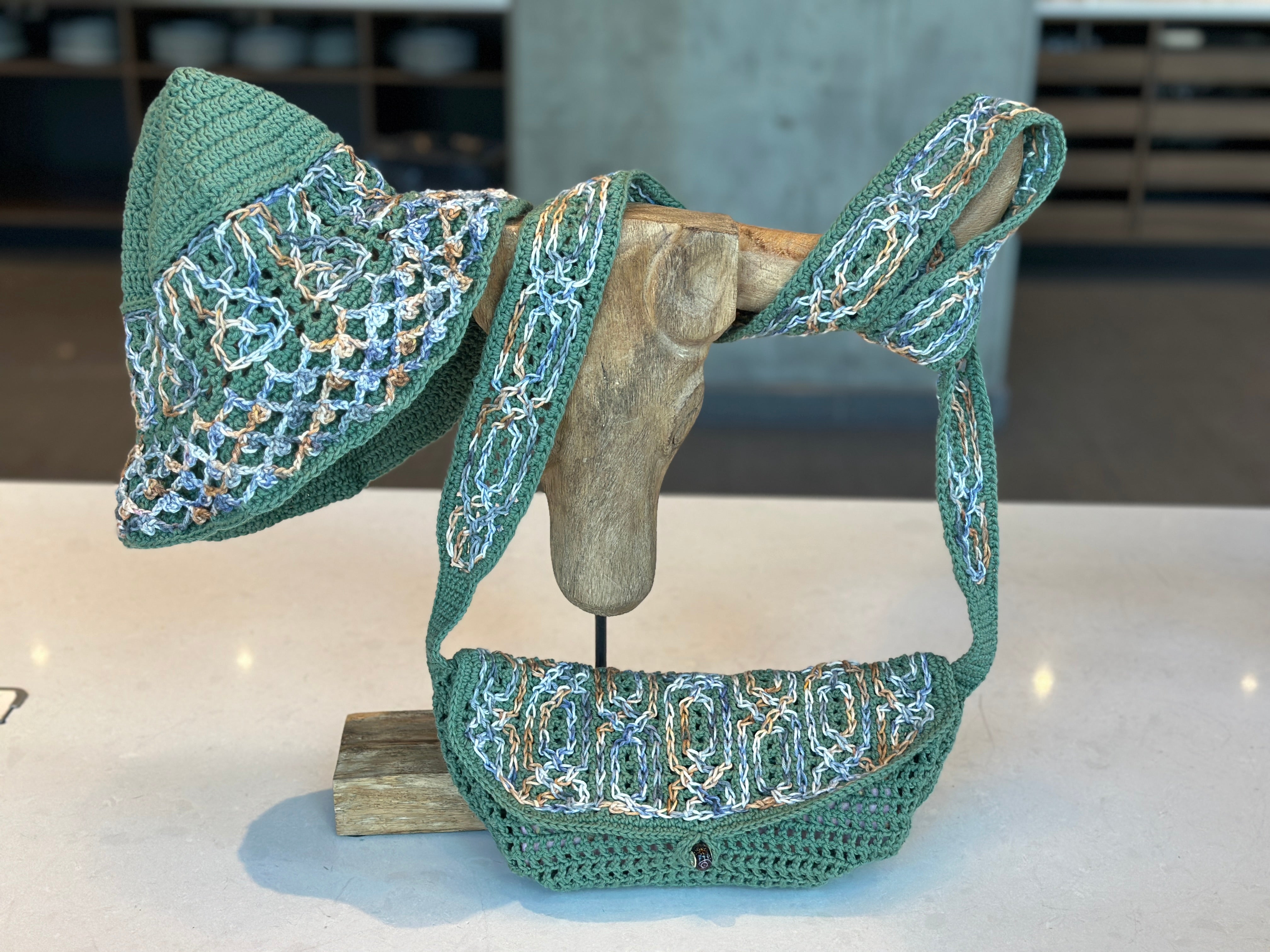 Handmade Crochet Body Bag-Beautiful and Practical Accessories ...